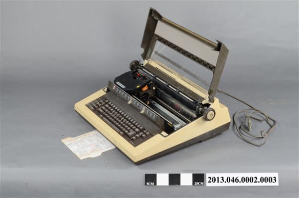 夏普牌ZX-400型英文電子打字機 - 藏品資料 - 國立臺灣歷史博物館典藏網